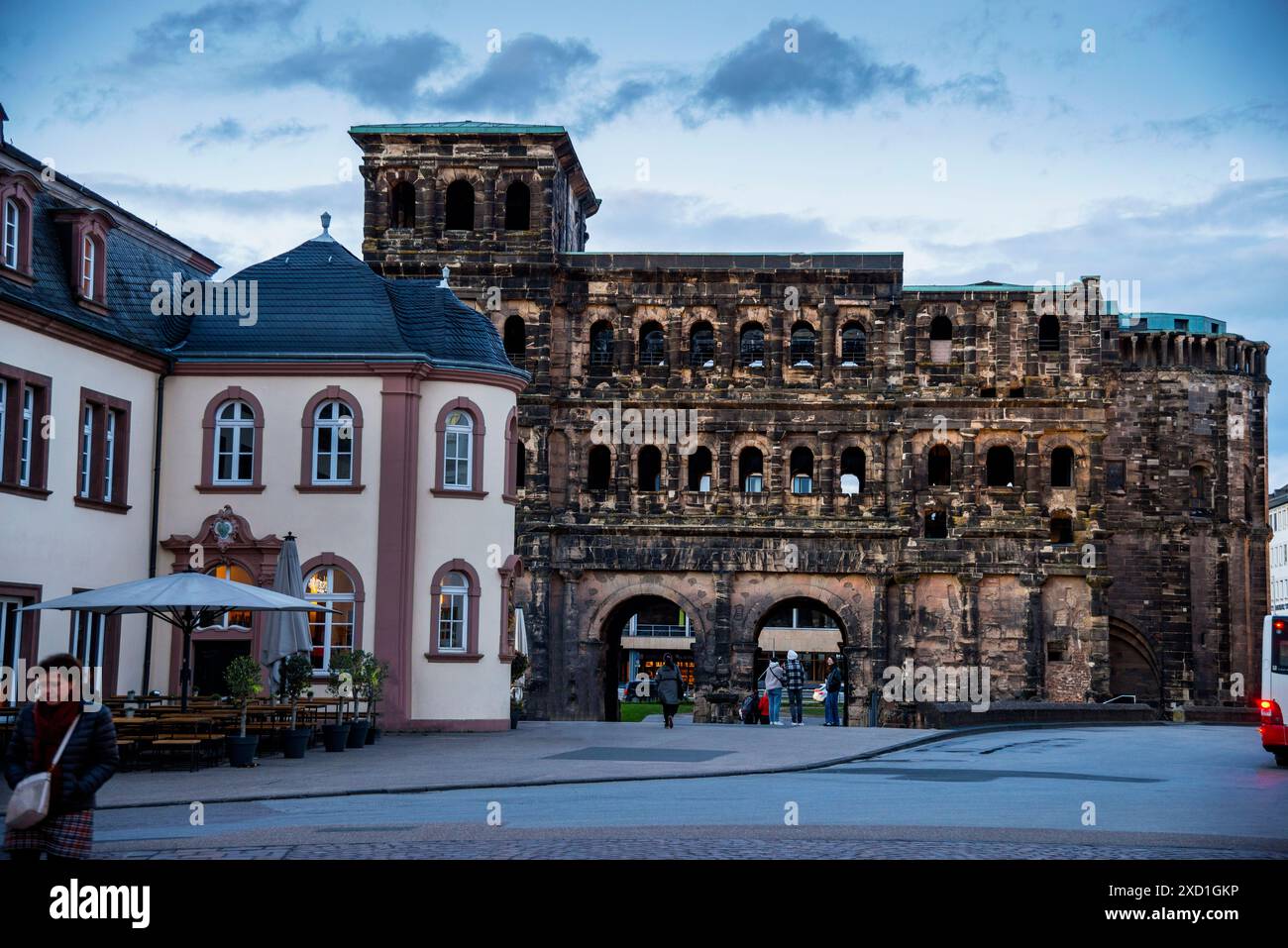 Roman city gate Porta Nigra in Trier, Germany Stock Photo - Alamy