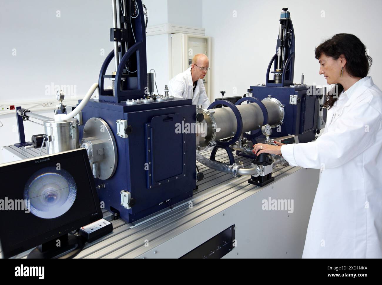 SAXS (Small-angle X-ray scattering), Materials Physics Center is a ...