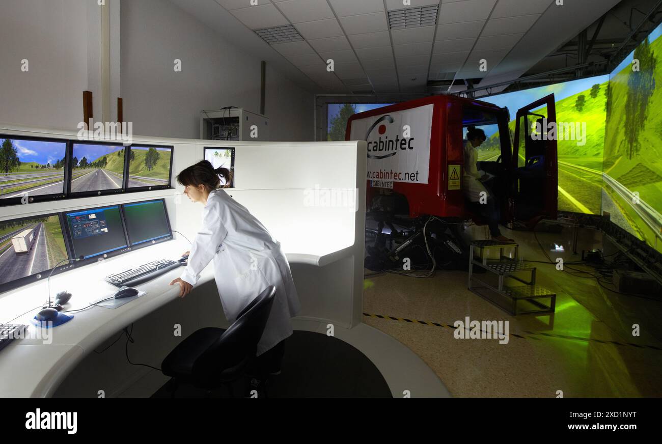 Mixed Simulator truck / bus System Integration in the architecture ...