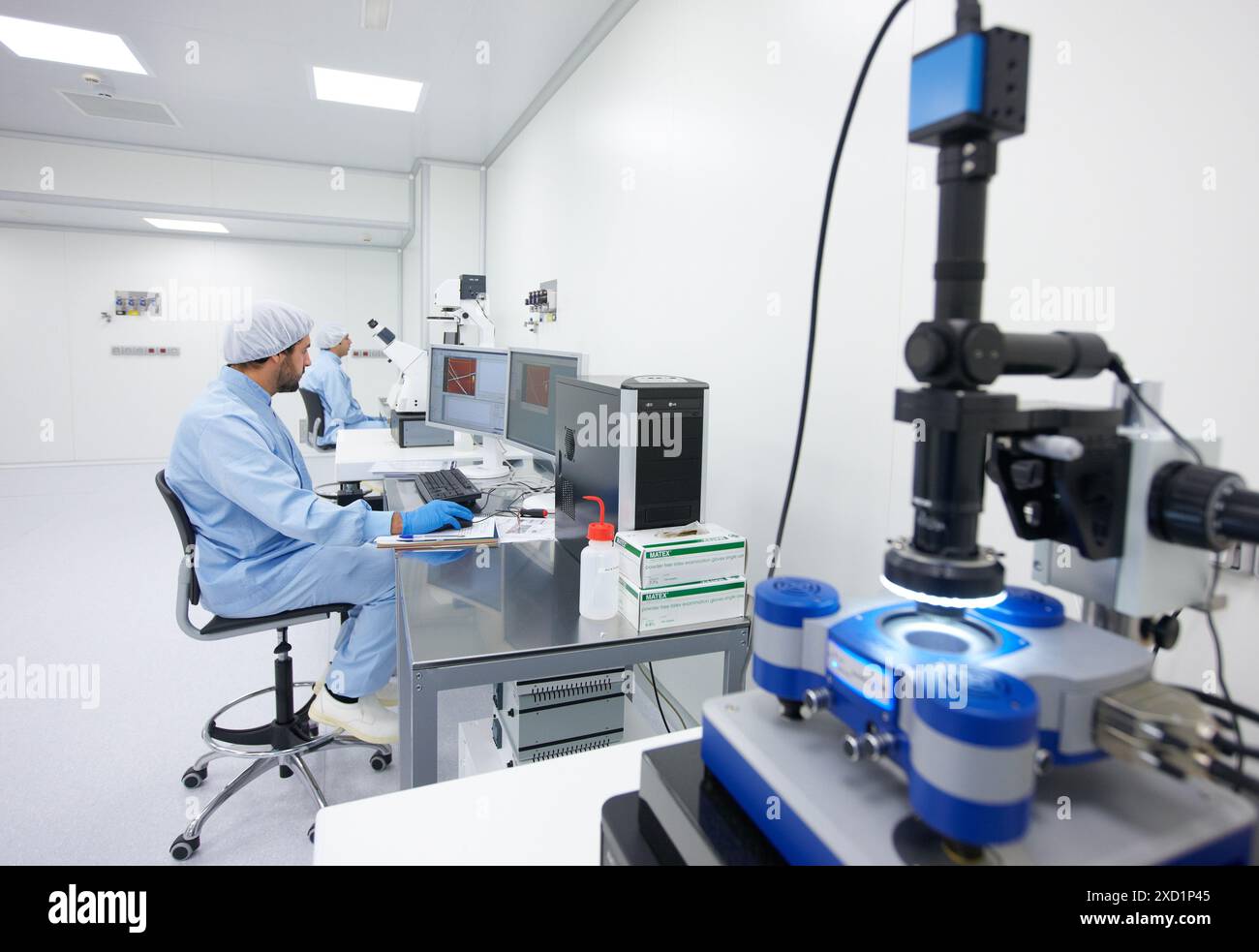 Atomic force microscope AFM Watching polymeric nano fibers Cleanroom ...