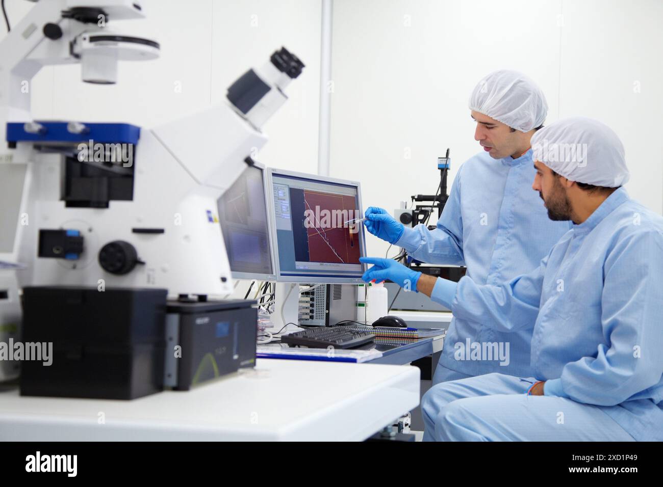 Watching polymeric nanofibers, images of Atomic Force Microscope, AFM ...