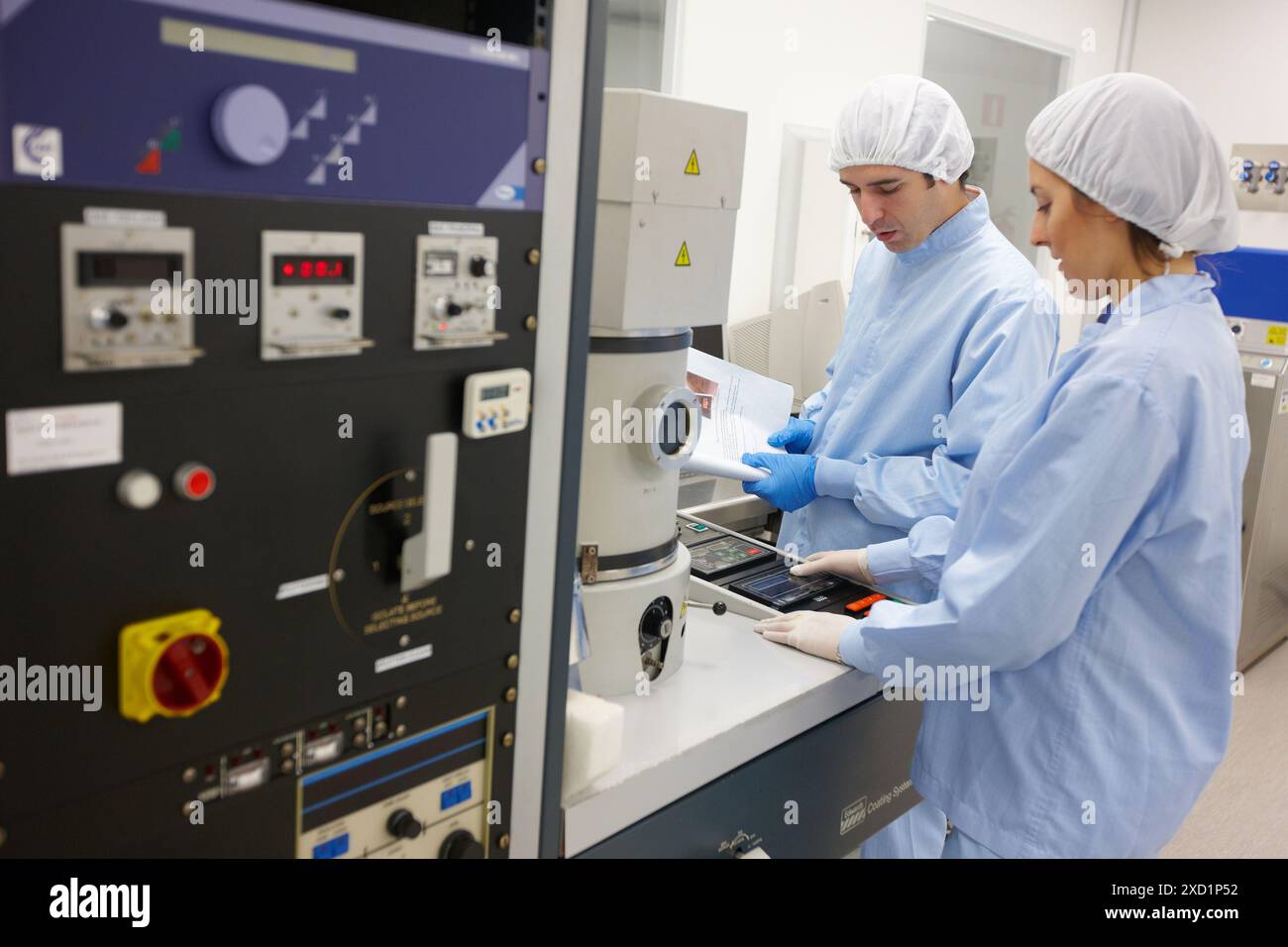 Depositing a film of gold and chromium in a silicon wafer by sputtering ...