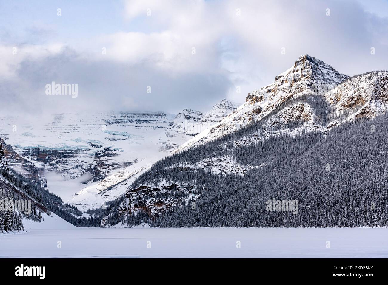 Incredible mountain landscape in Banff National Park, Lake Louise area ...