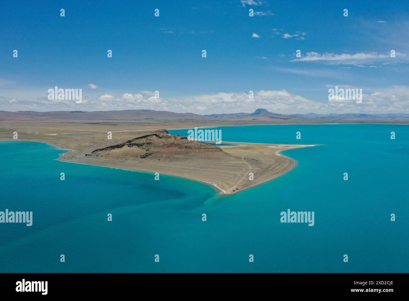 **CHINESE MAINLAND, HONG KONG, MACAU AND TAIWAN OUT** Aerial photo ...