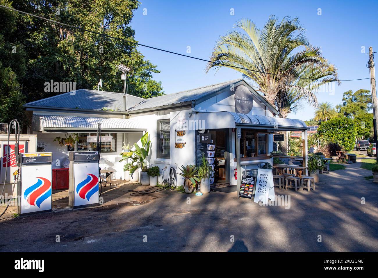 Newrybar, australian town in the Byron Bay hinterland, local General ...