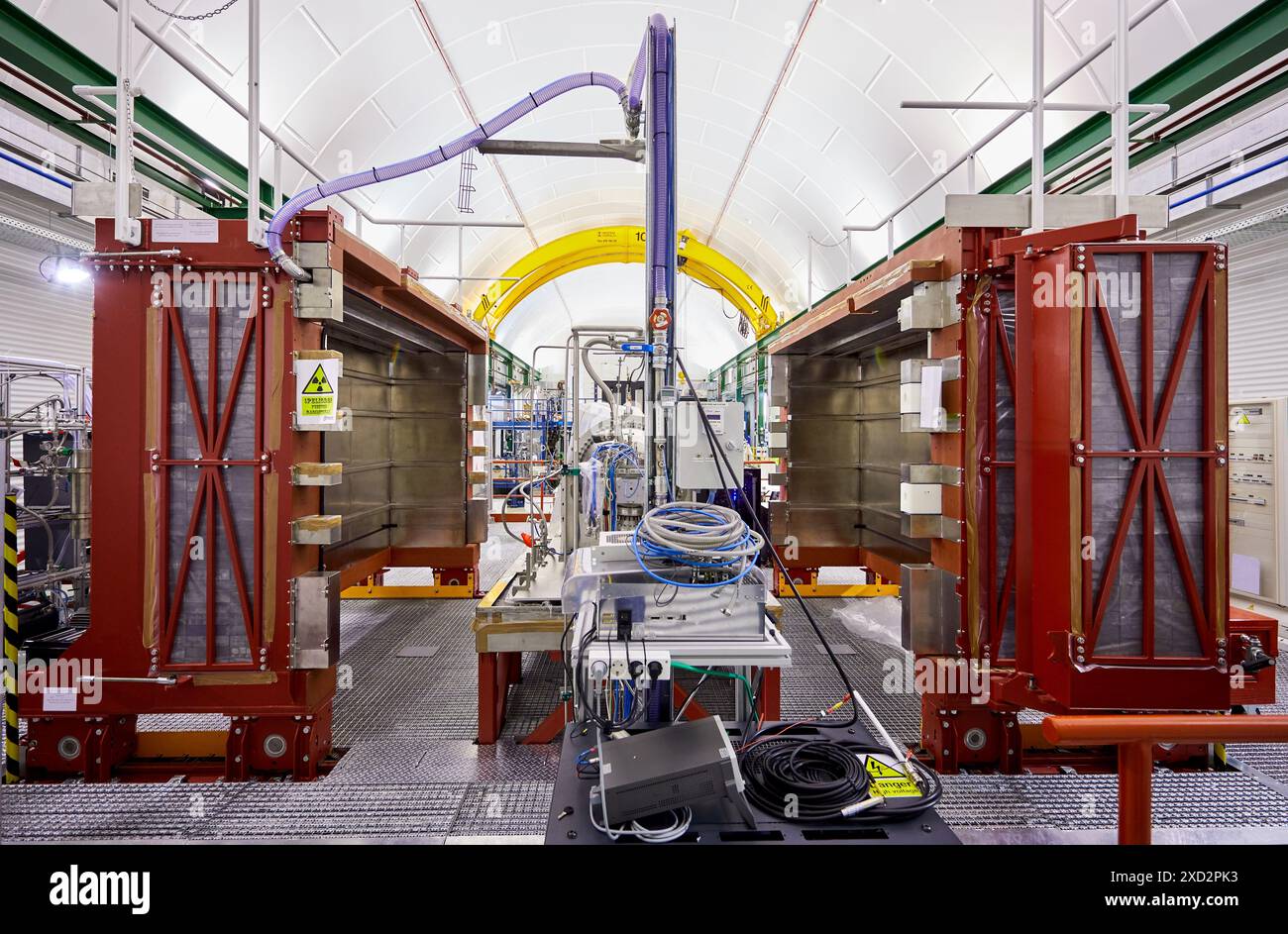 NEXT (Neutrino Experiment with a Xenon TPC) is a neutrinoless double ...