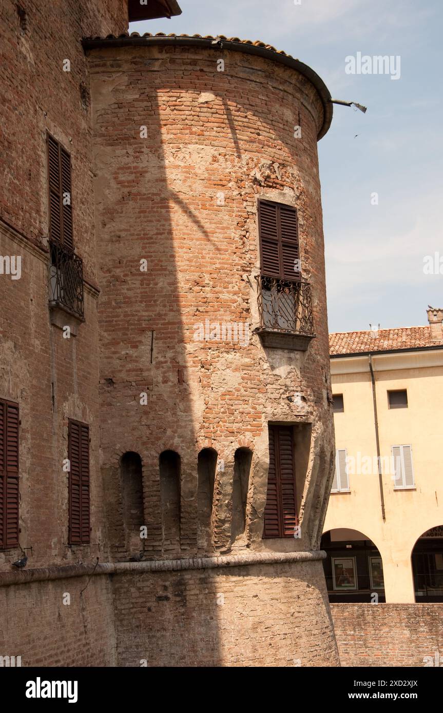 Crenallated walls, Sanvitale Castle, Rocca Sanvitale, Parma, Emilia ...