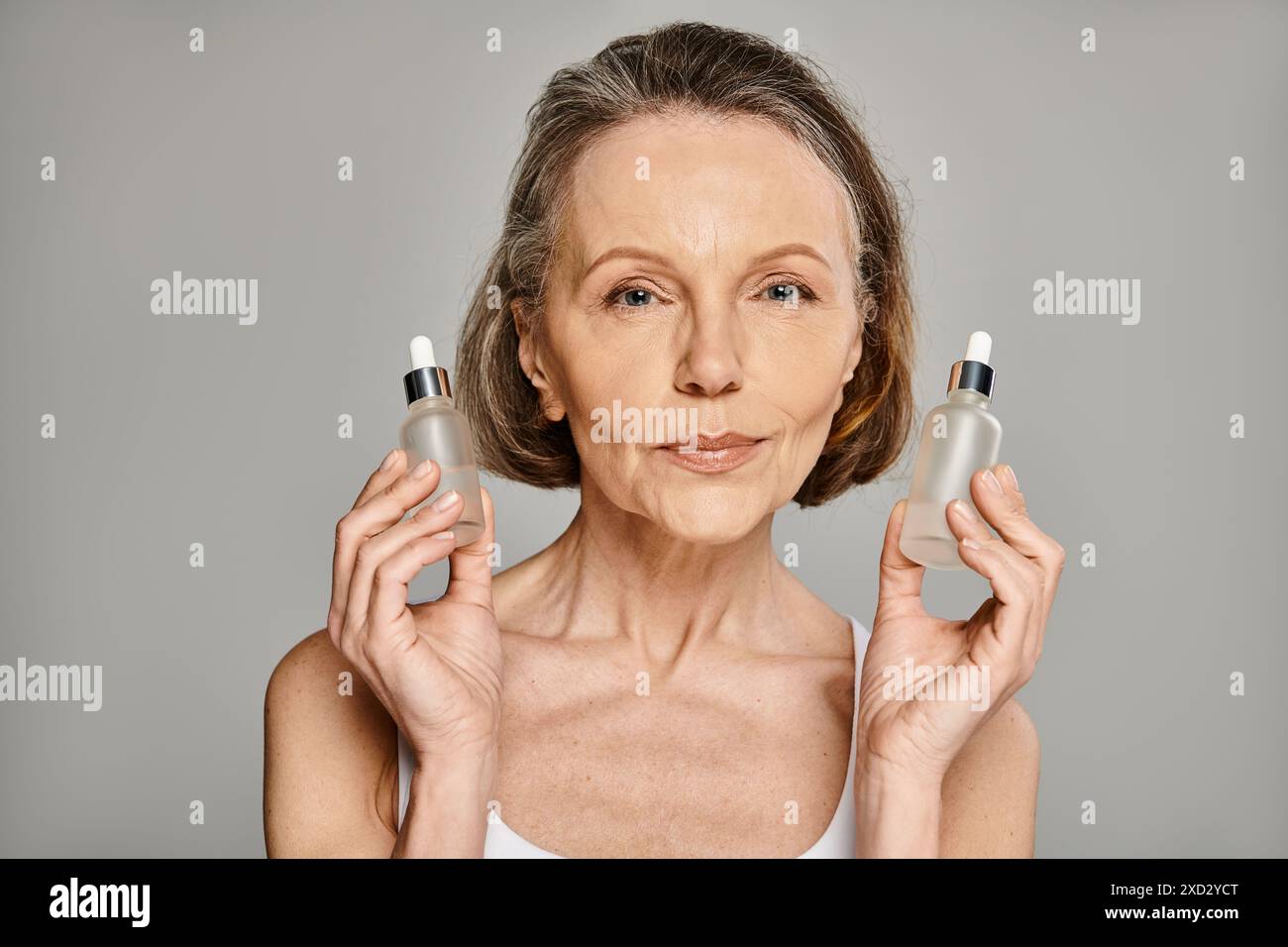 Two beautiful mature woman hi-res stock photography and images - Alamy