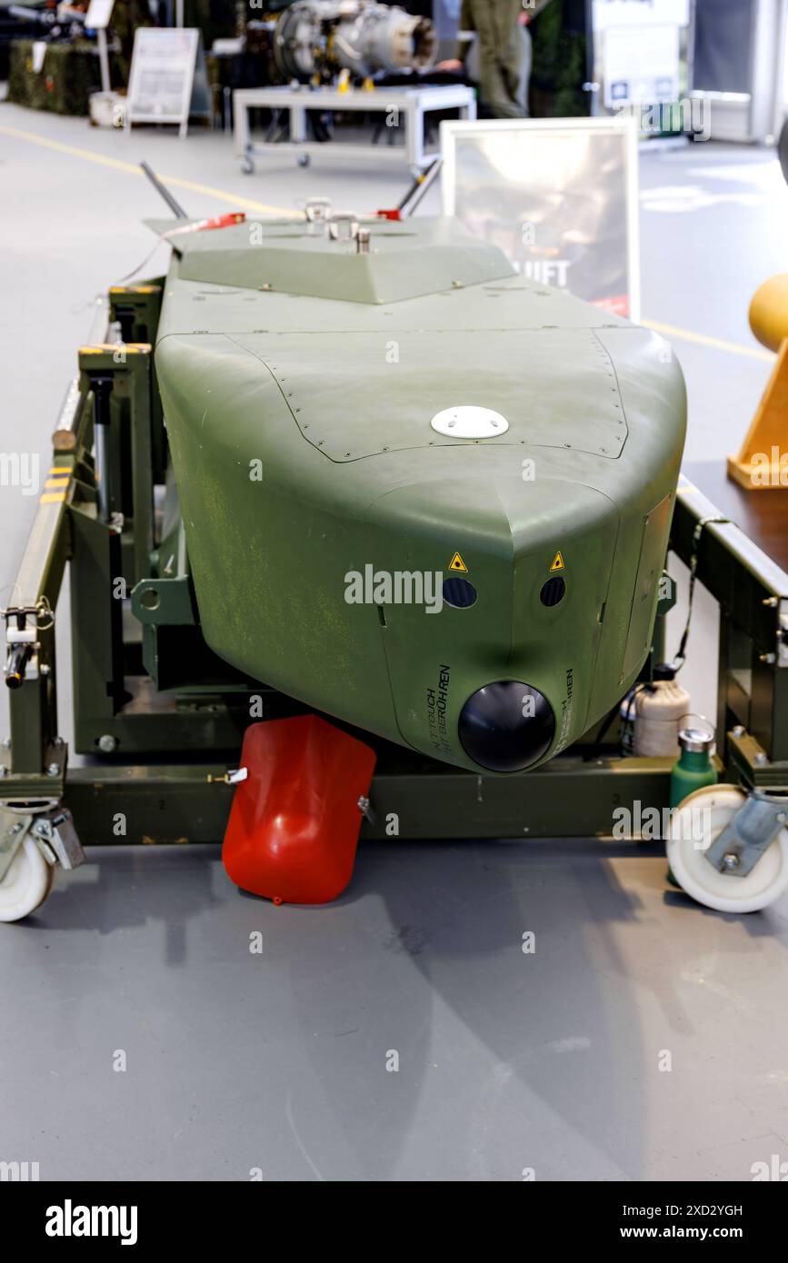 Taurus kepd 350 hi-res stock photography and images - Alamy