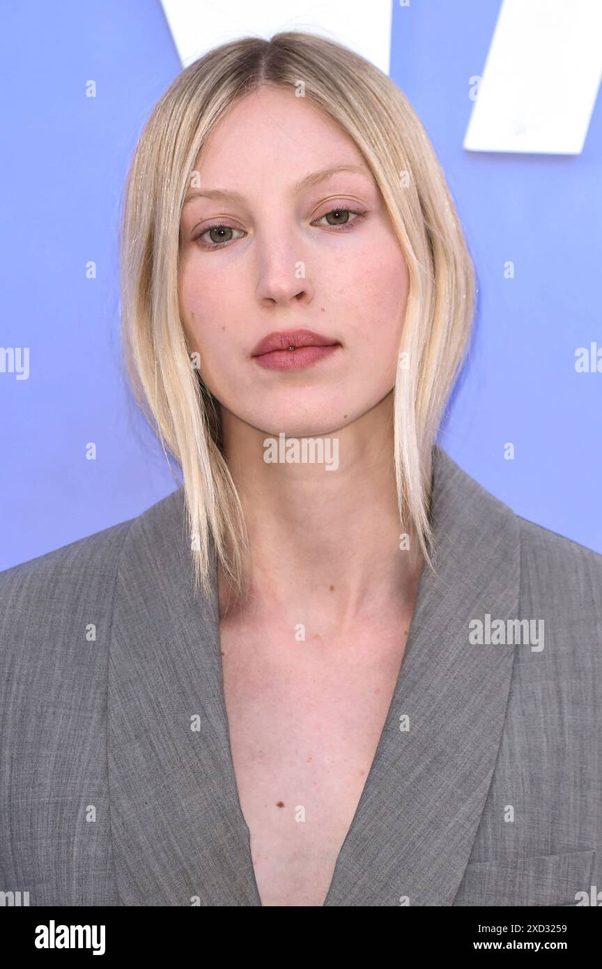 Ella Richards bei der V&A Summer Party 2024 anläasslich der Ausstellung Naomi: In Fashion im ...