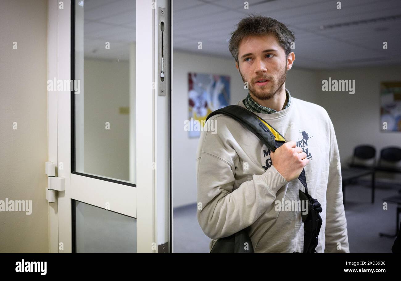 Connecticity hi-res stock photography and images - Alamy