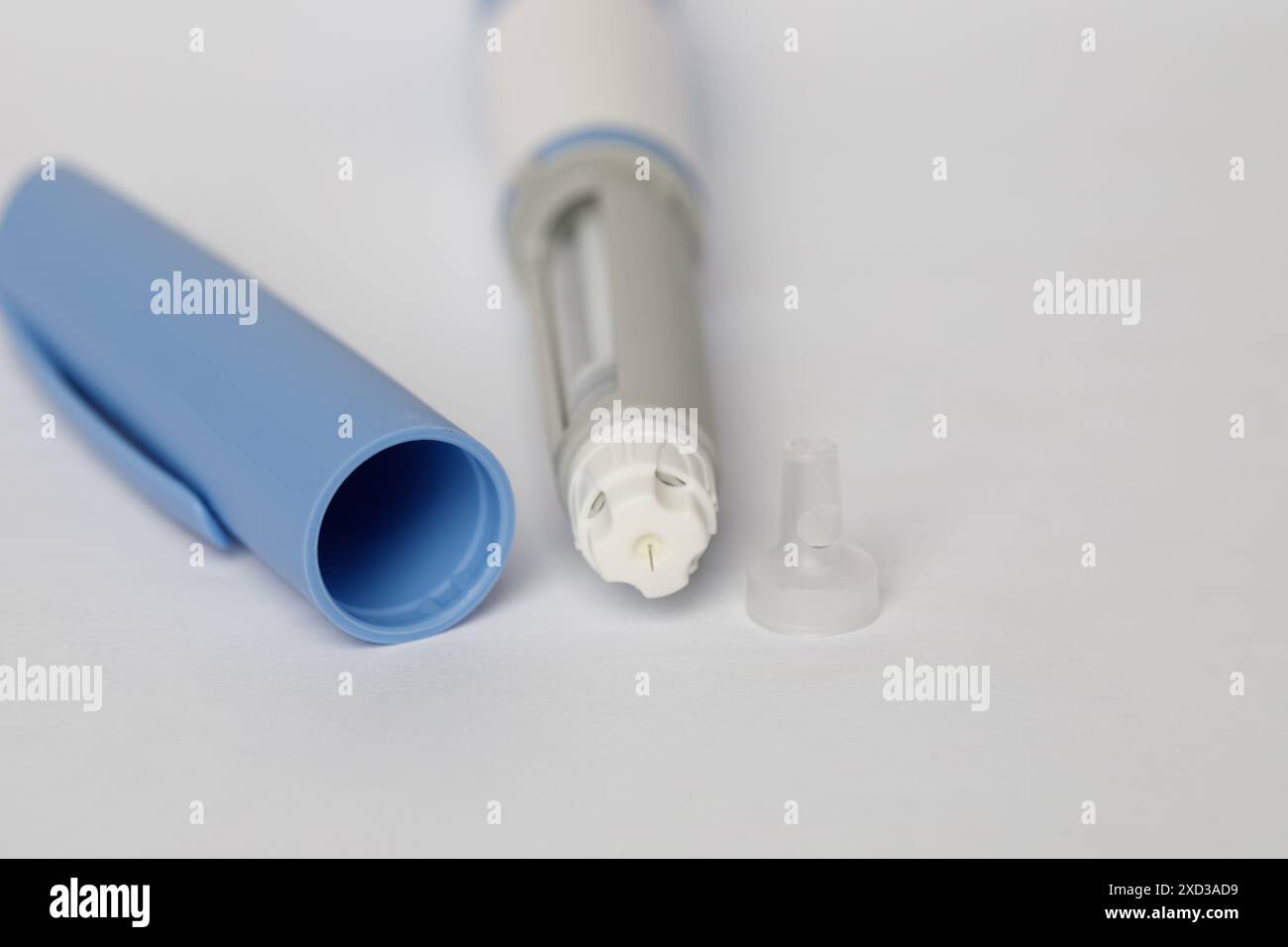 Ozempic syringe hi-res stock photography and images - Alamy