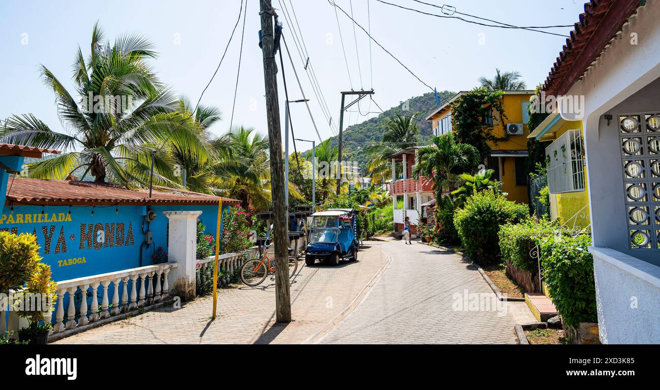 Taboga tourism hi-res stock photography and images - Alamy