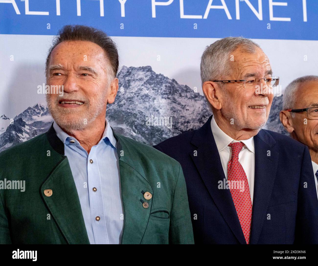 ARNOLD SCHWARZENEGGER and ALEXANDER VAN DER BELLEN, federal president ...