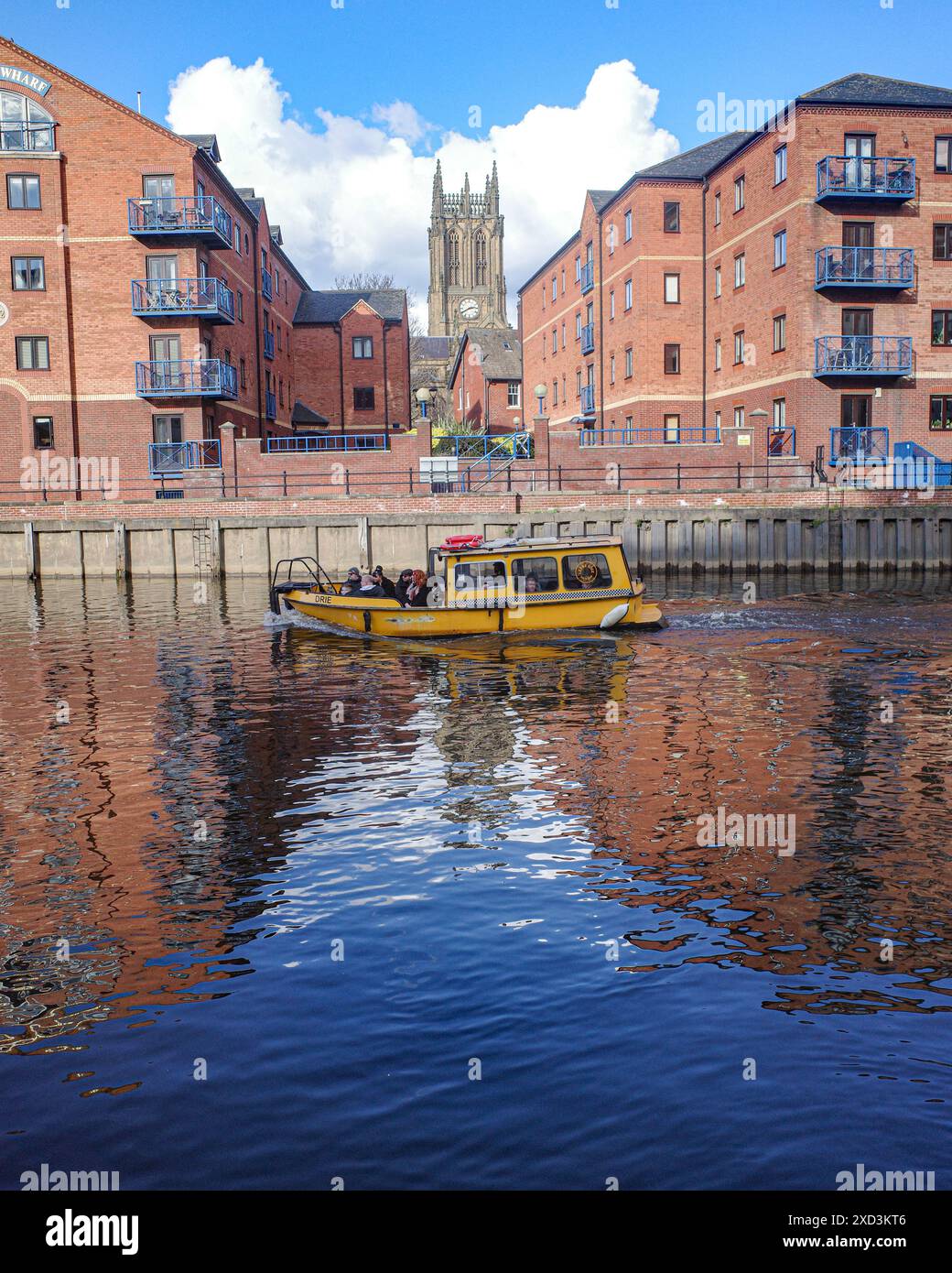Leeds, UK - 24 Feb, 2024: The River Aire and Leeds Waterfront Stock ...