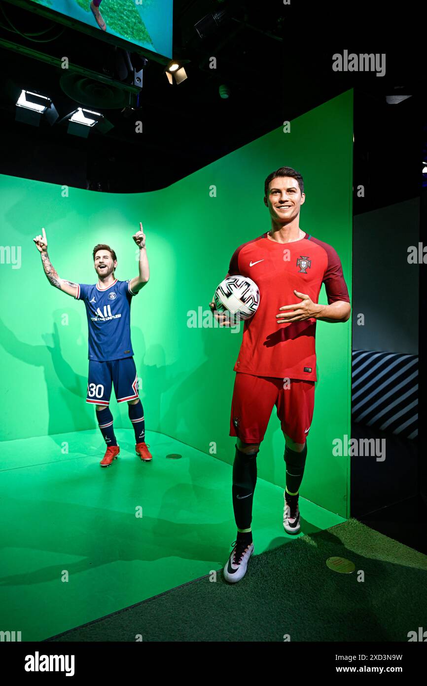 Lionel messi statue hi-res stock photography and images - Alamy