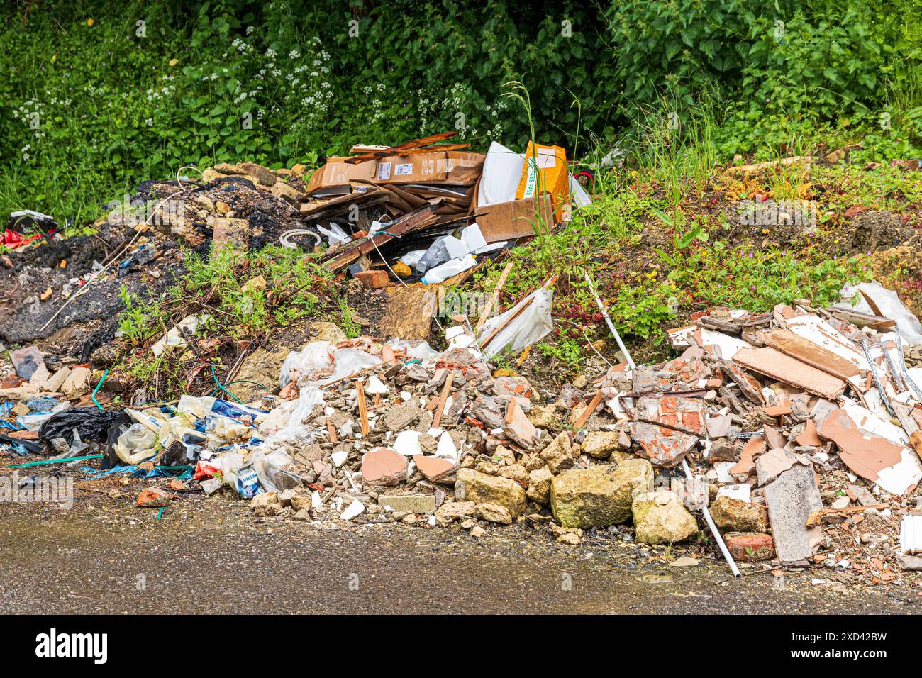 Waste dump with rubble hi-res stock photography and images - Alamy