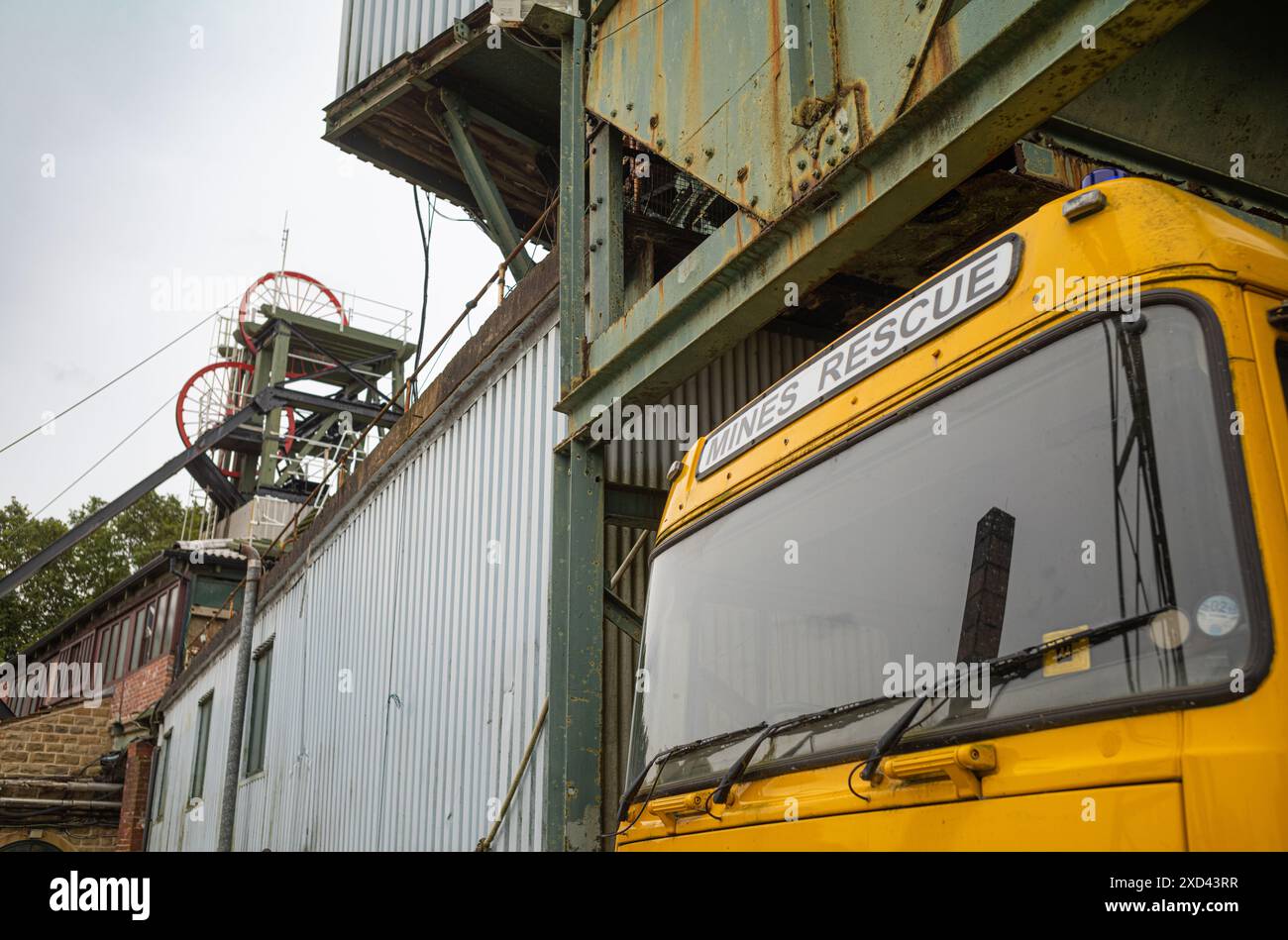 The winding wheels and headstock at Caphouse Colliery and Hope Pit, the ...