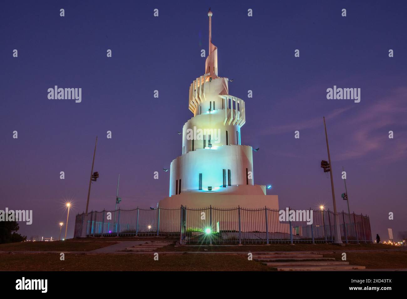 geography / travel, Saudi Arabia, lighthouse in the last daylight ...