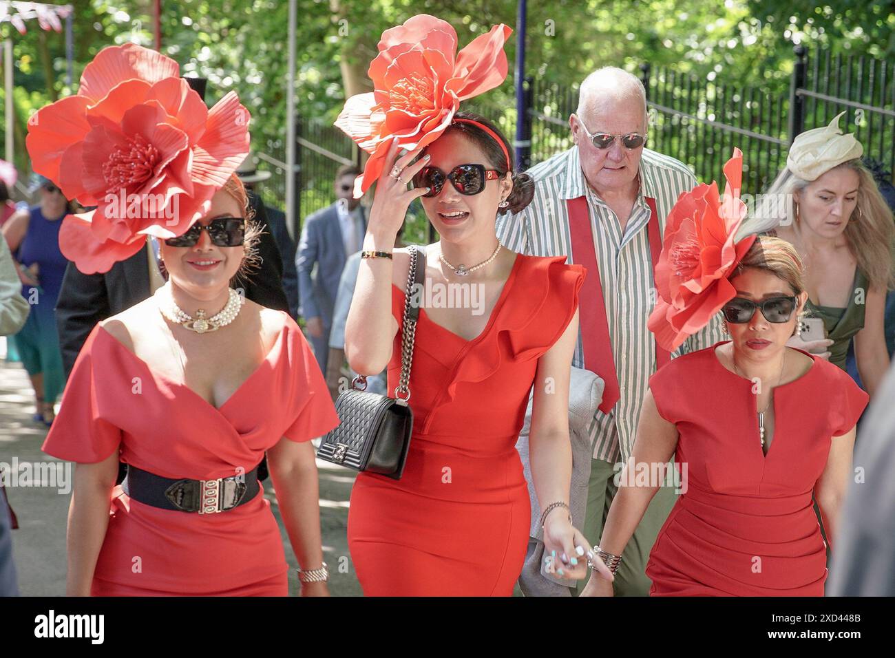 Berkshire, UK. 20th June 2024. Royal Ascot Ladies Day. Thursday Gold ...