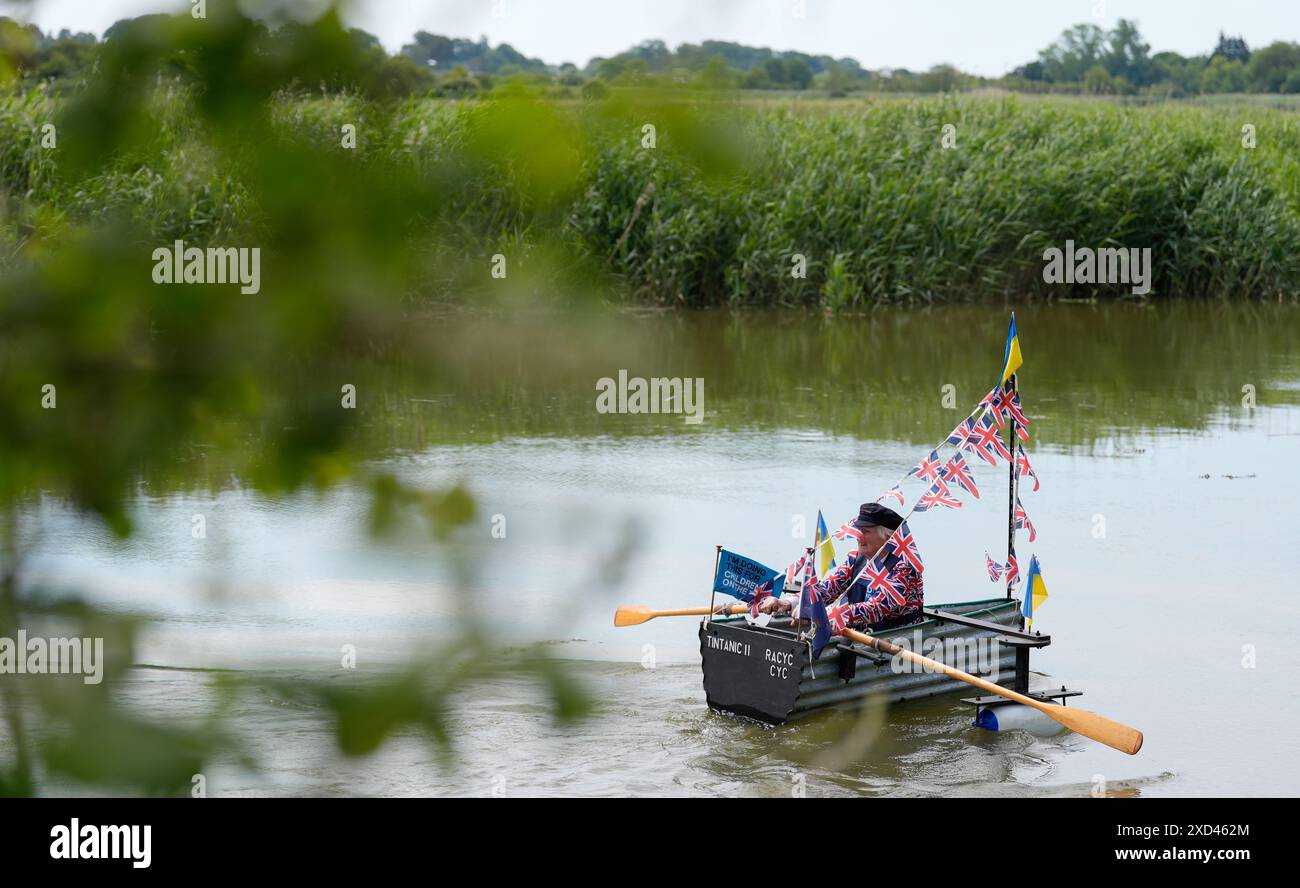 Michael Stanley, known as 'Major Mick' rows along the river Arun during ...