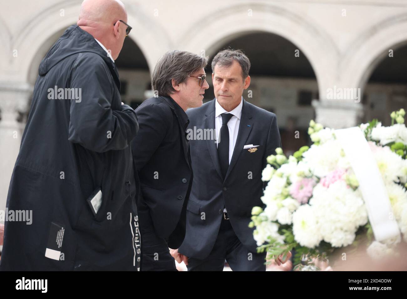 Jacques dutronc thomas francoise hardy hi-res stock photography and ...