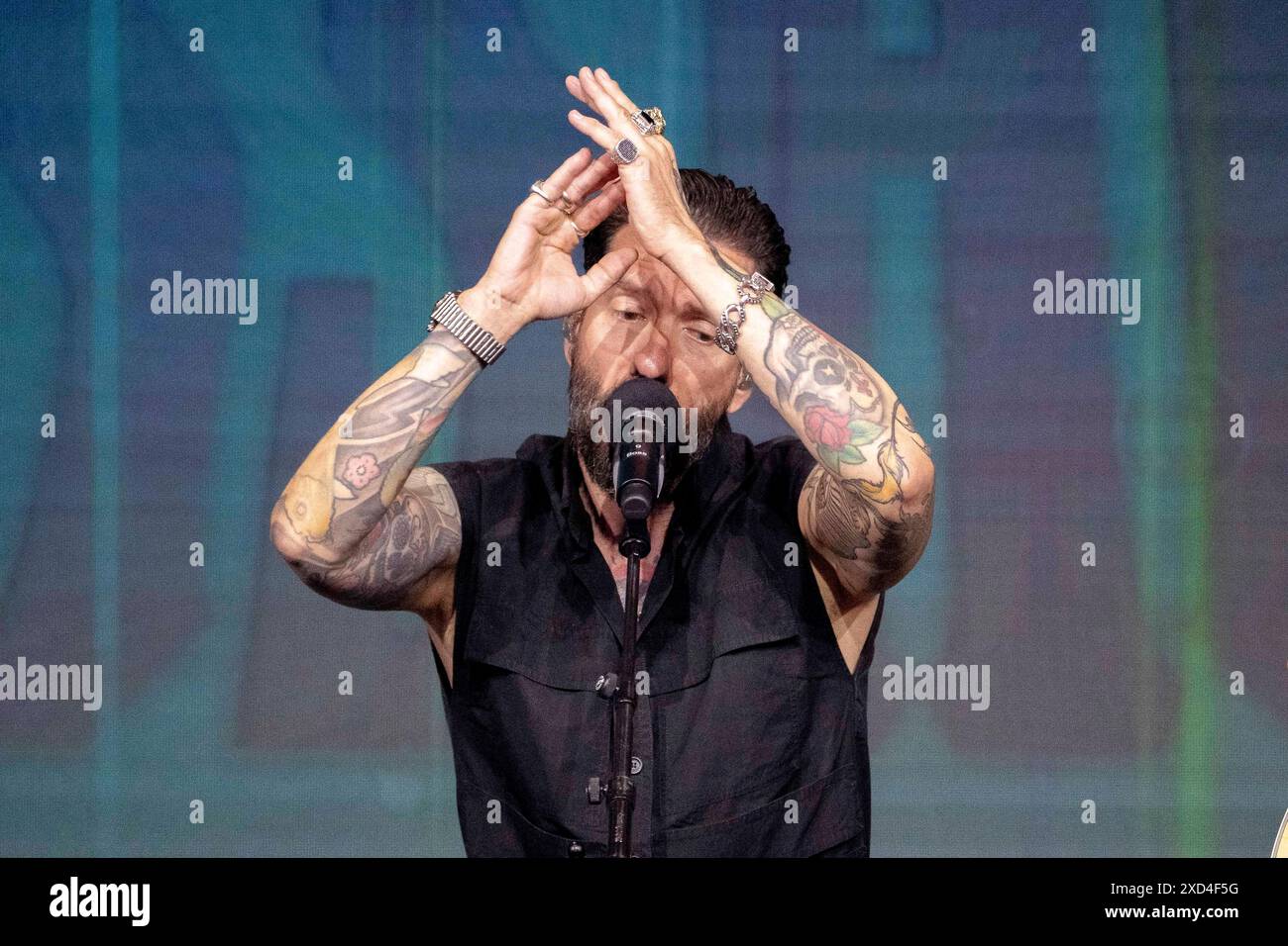 The BossHoss, BOSS BURNS and HOSS POWER performing at the AUSTRIAN ...