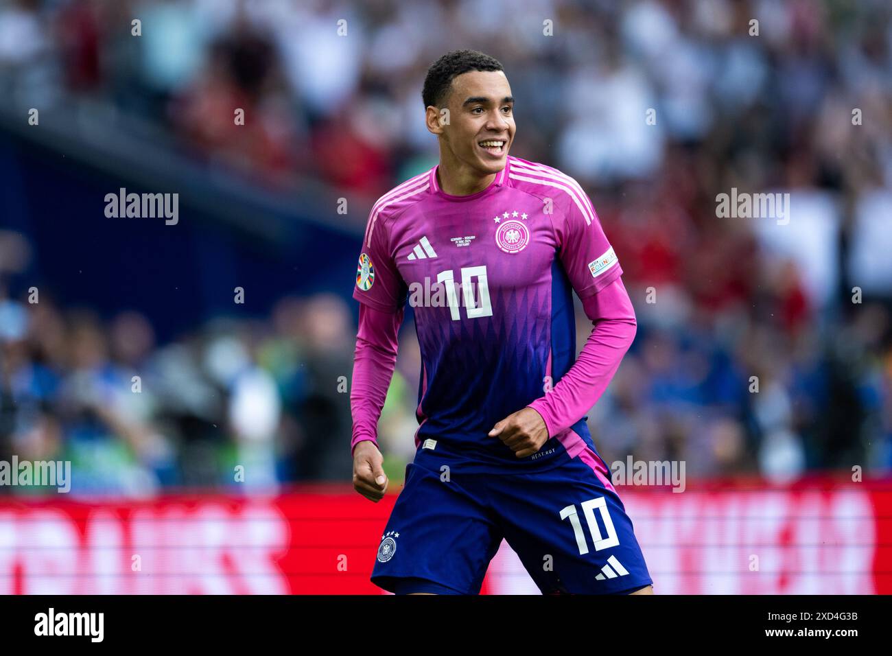 Jamal Musiala (Deutschland, #10) jubelt ueber das Tor zum 1:0, GER ...