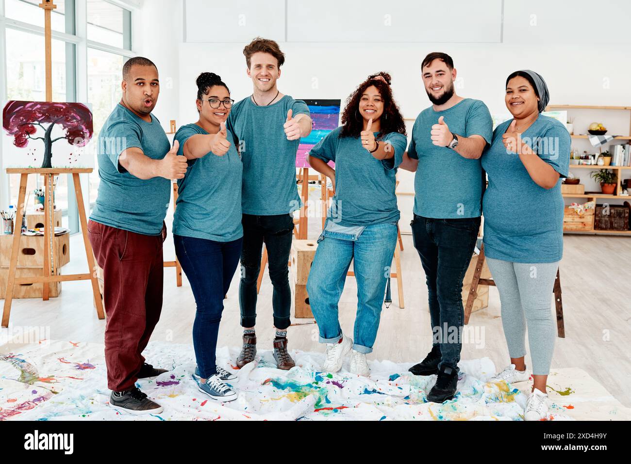 Hand thumbs up paint hi-res stock photography and images - Alamy