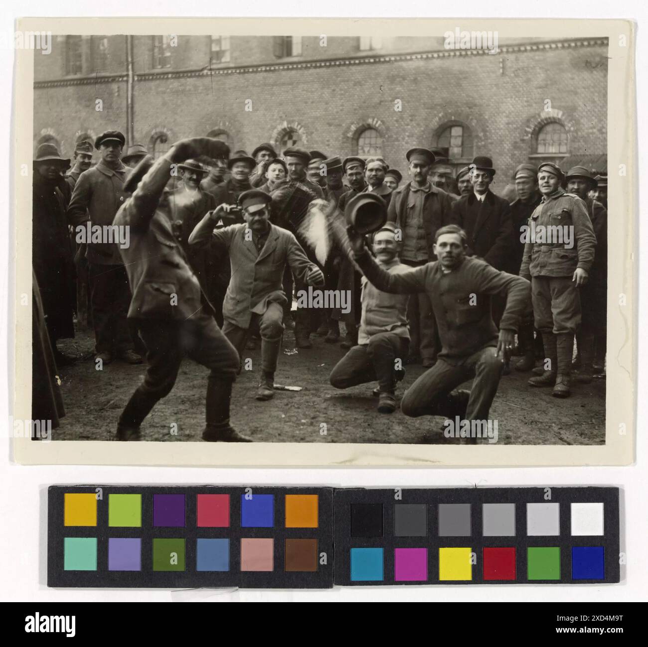 Photograph of returning soldiers dancing in Vienna after World War I in ...