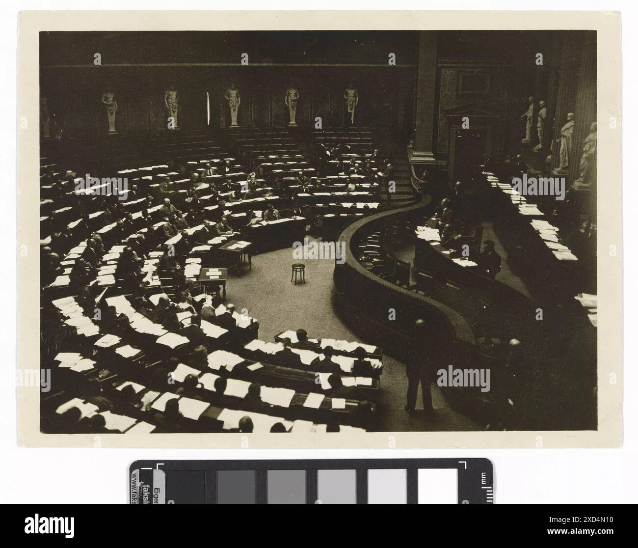 City councils speaker hi-res stock photography and images - Alamy