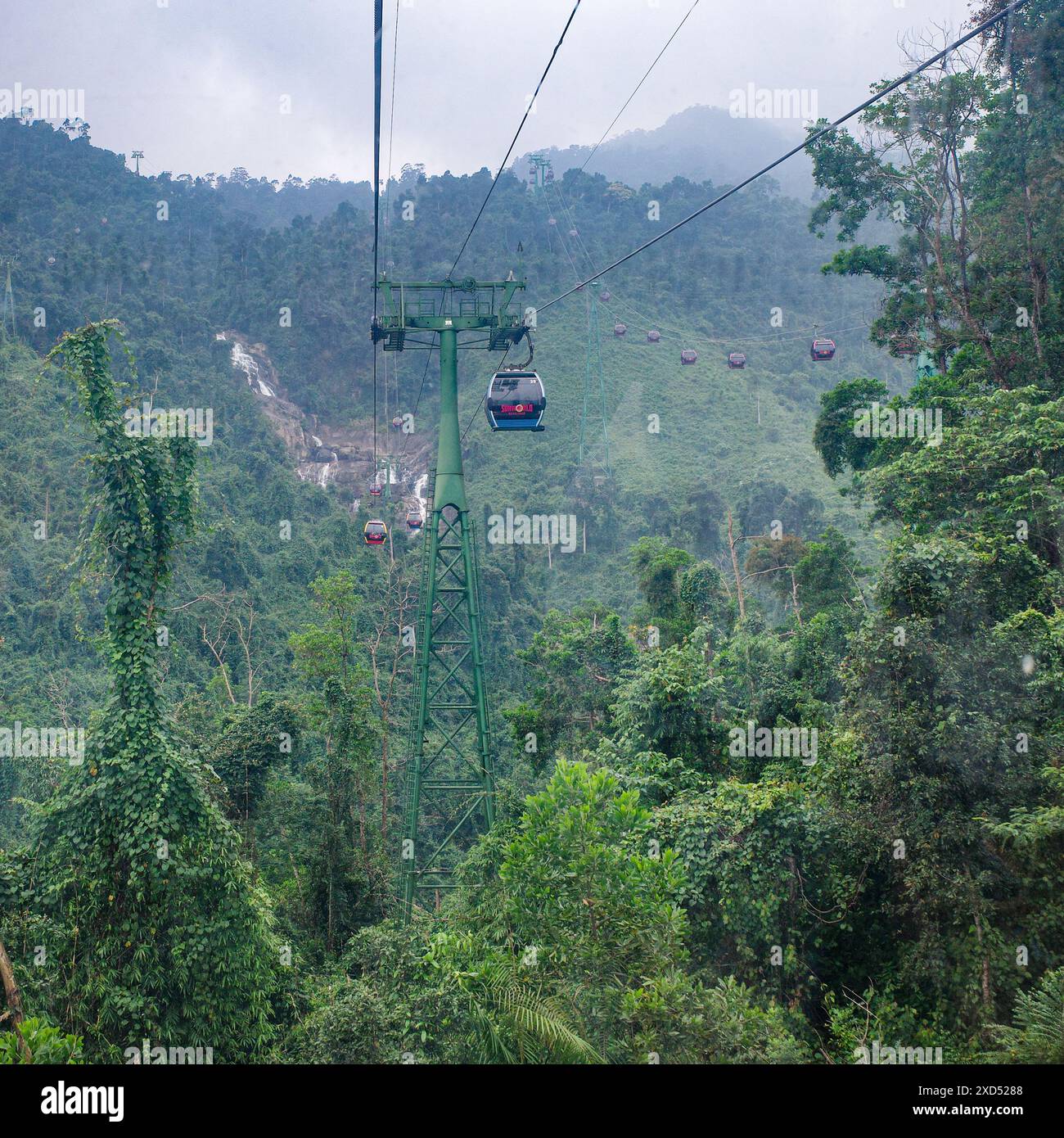Ba Na Hills, Vietnam - 7 Feb, 2024: Cable car at the Ba Na Hills Sun ...