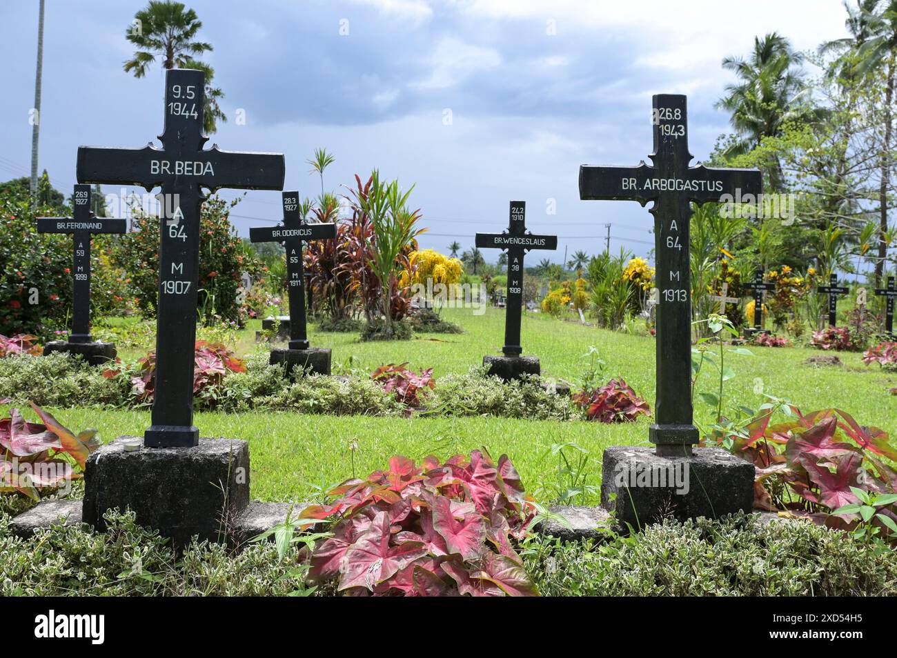 PAPUA NEW GUINEA, Madang, Alexishafen SVD Catholic Mission St. Michael ...