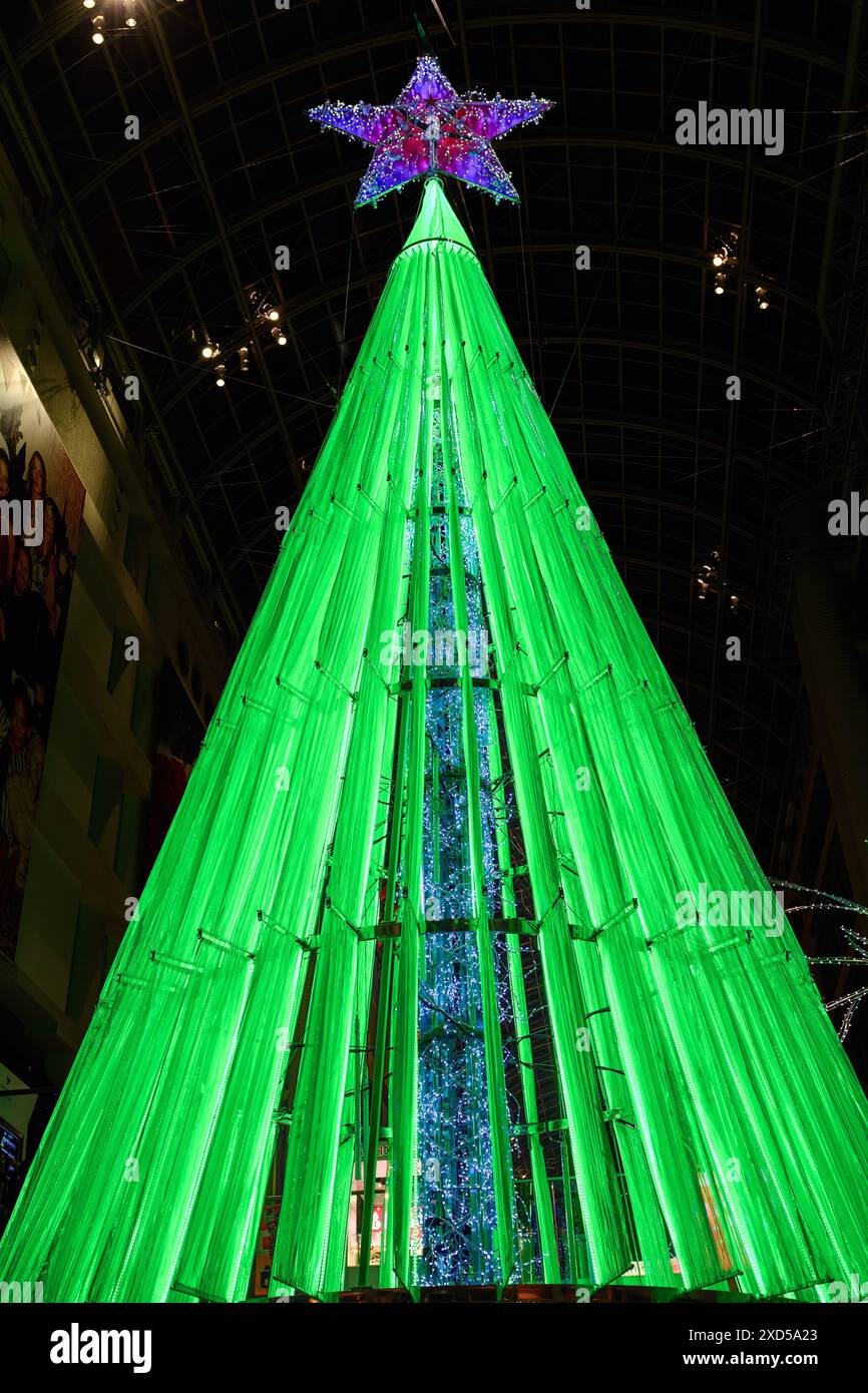 Eaton centre toronto canada hi-res stock photography and images - Alamy
