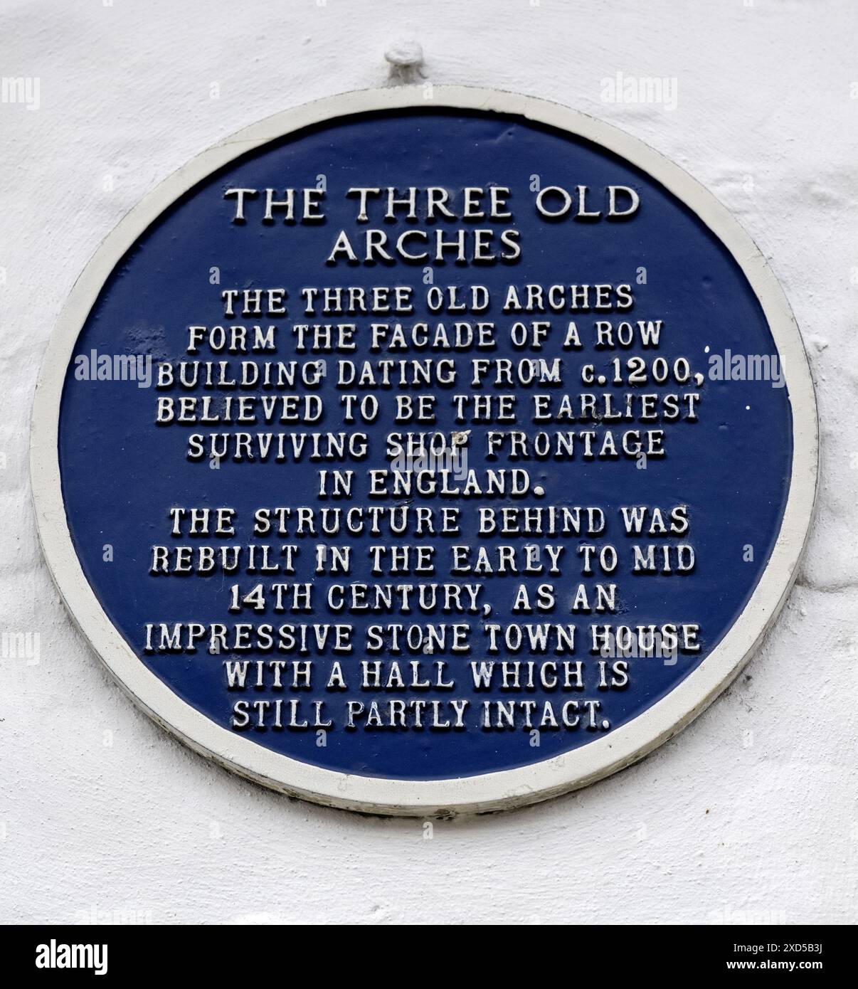 Heritage blue plaque at The Three Old Arches oldest shop façade in ...
