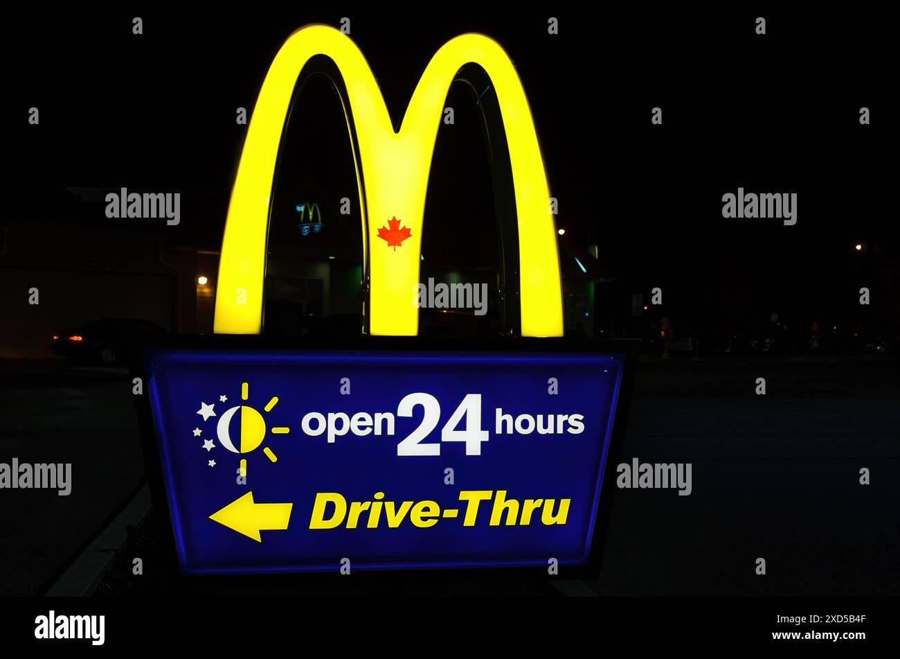 McDonald's symbol in Drive-Thru Stock Photo - Alamy