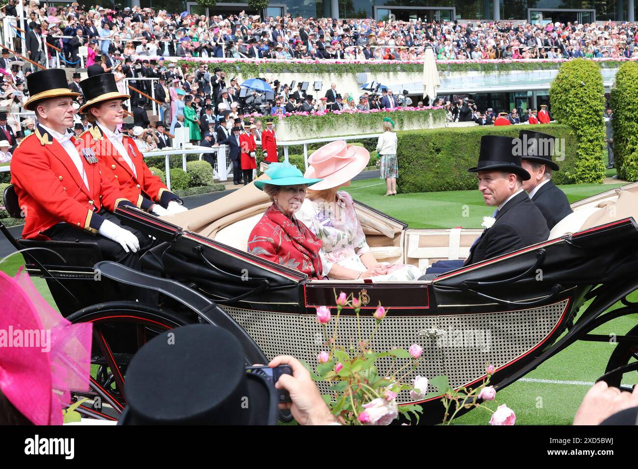 18.06.2024, Ascot, Windsor, GBR - Royal Procession. Prince William and ...