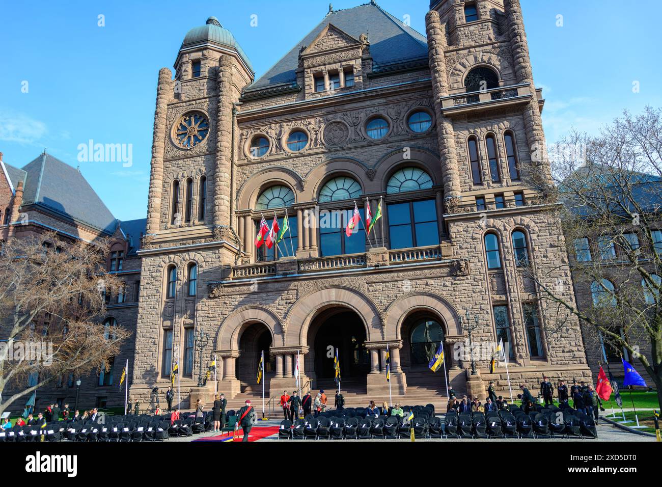 Facade of the Queen's Park government building, Toronto, Canada Stock ...