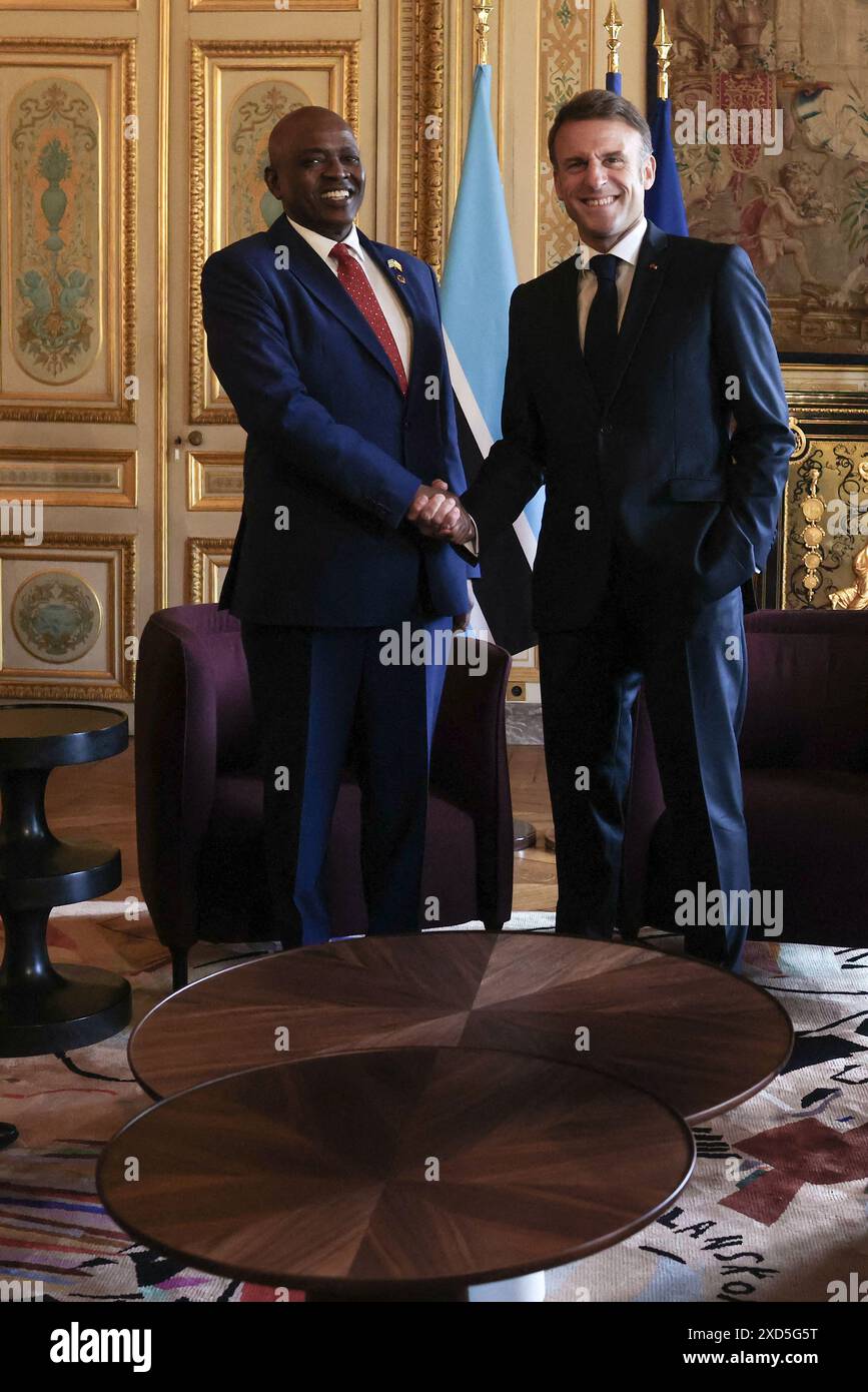 Paris, France. 20th June, 2024. French President Emmanuel Macron talks ...