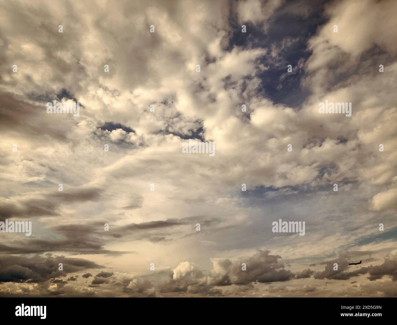 sky with clouds. cloudy skyscape background. cloudscape sky background ...