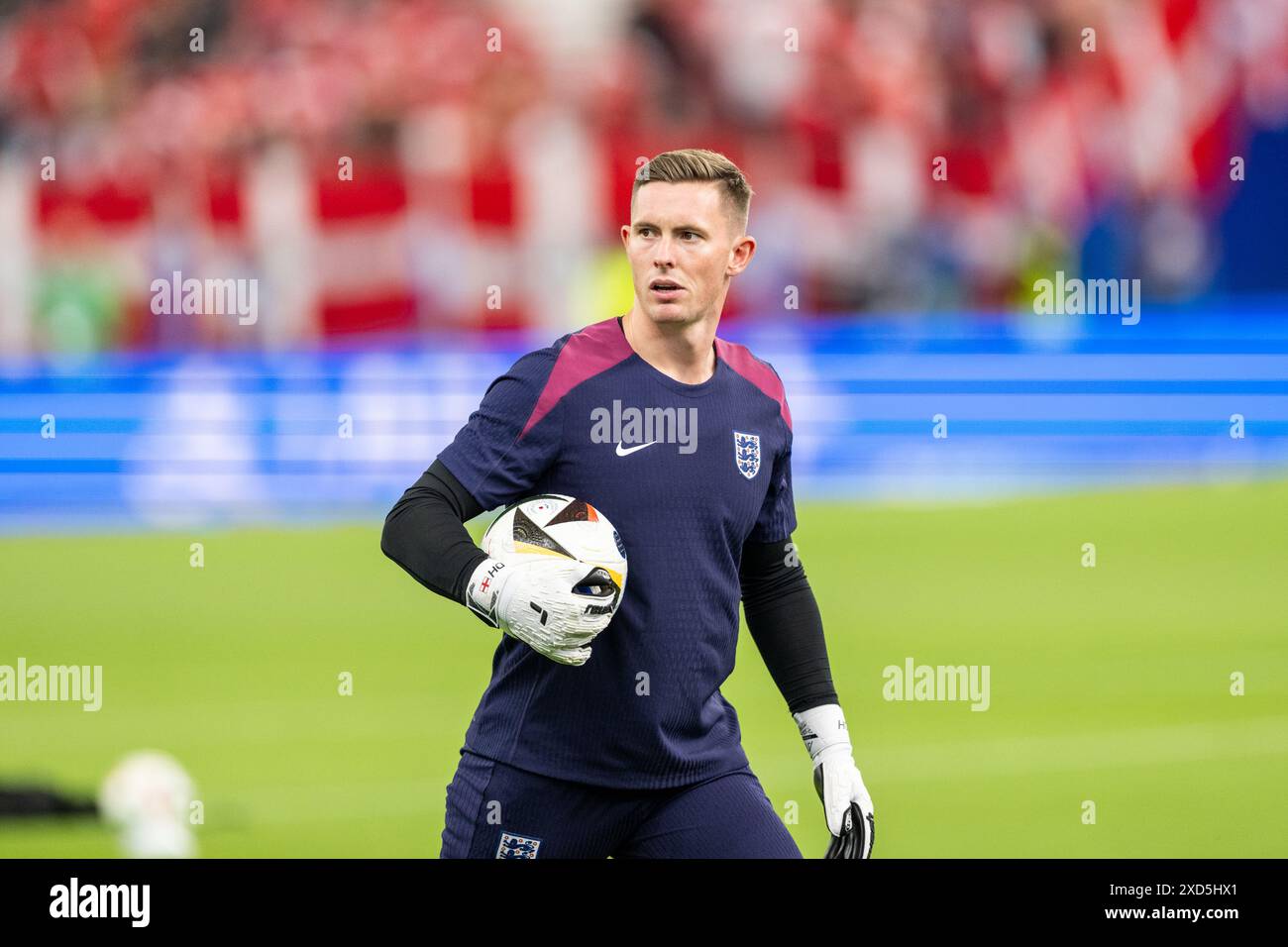 Dean henderson uefa euro 2024 hi-res stock photography and images - Alamy