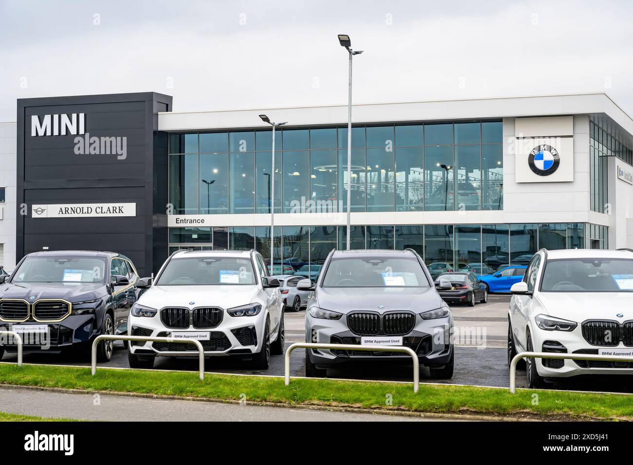 Arnold Clark BMW Car Dealership, Hillington Business Park, Glasgow ...