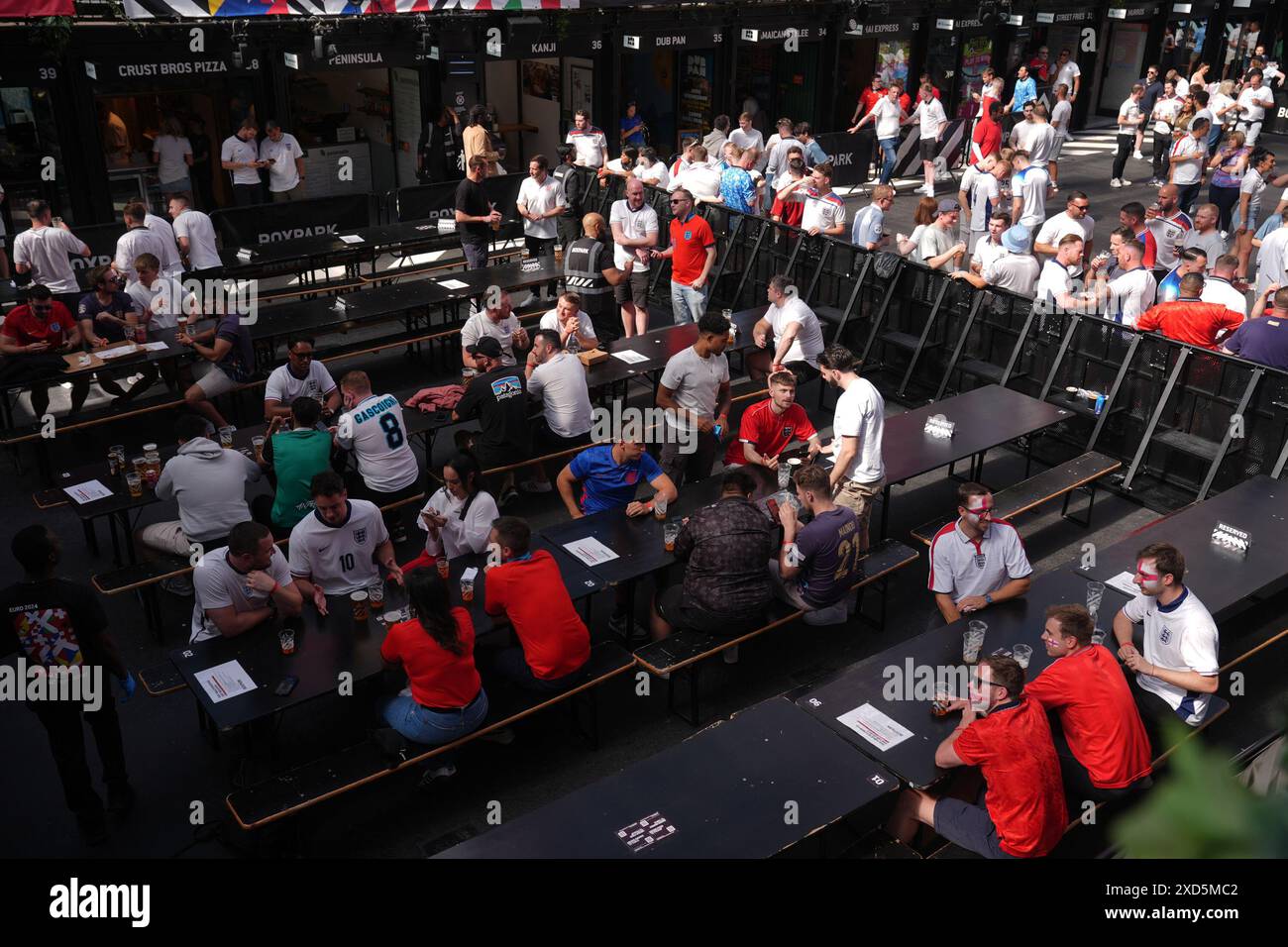 Boxpark croydon euro hi-res stock photography and images - Alamy
