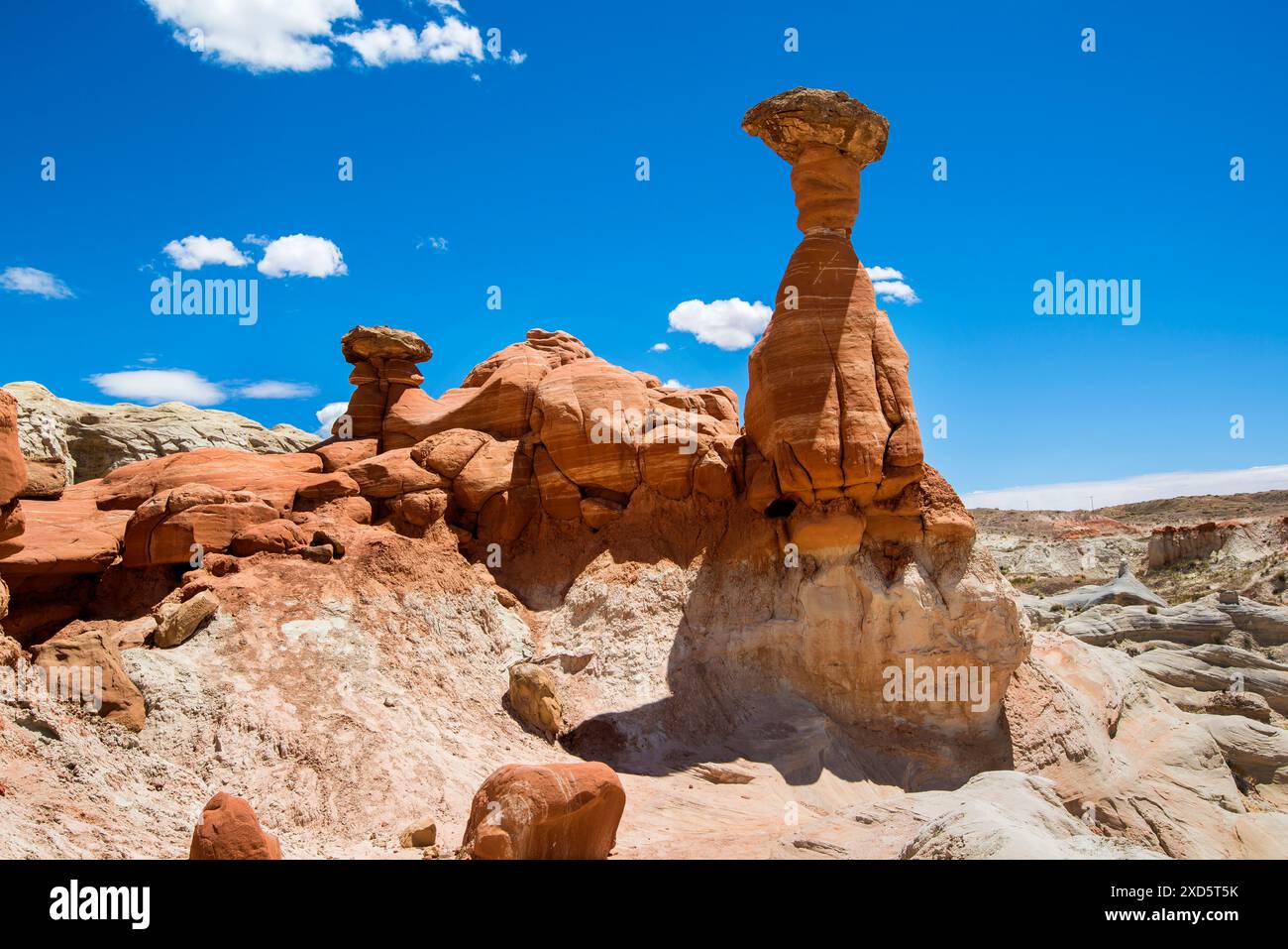 Paria Rimrocks Toadstool Hoodoos located in Grand Staircase-Escalante ...
