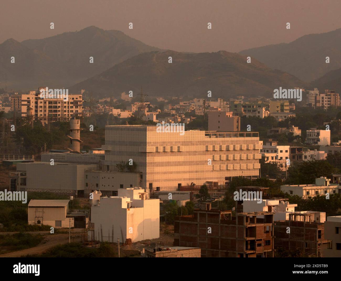 Aerial view of discovery centre in context. Third Space, Udaipur, India ...