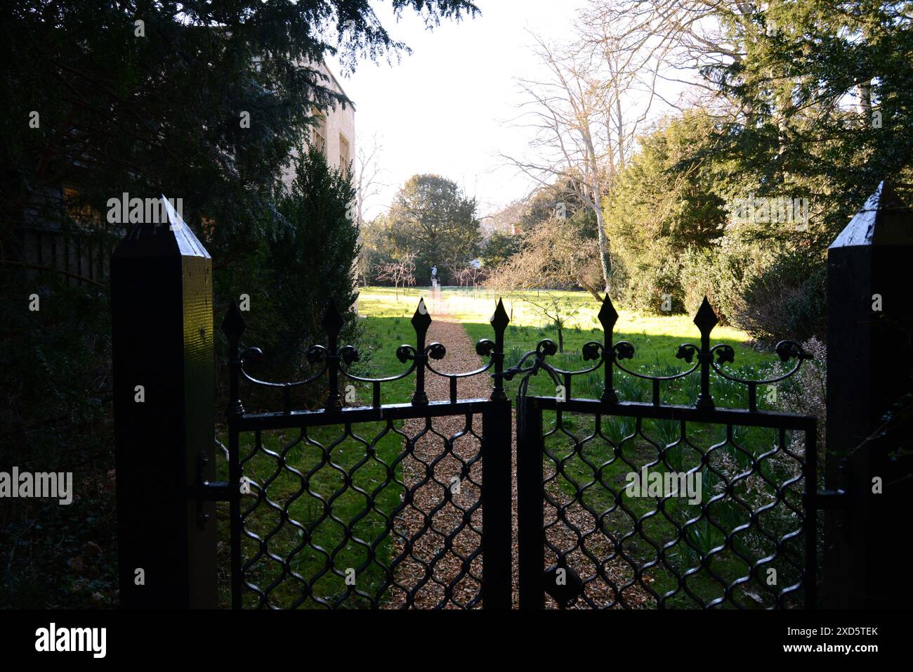 Country house living garden gardens statues statue old style Greek ...