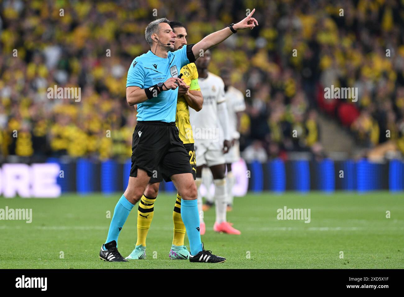 referee Slavko Vincic of Slovenia pictured during a soccer game between ...