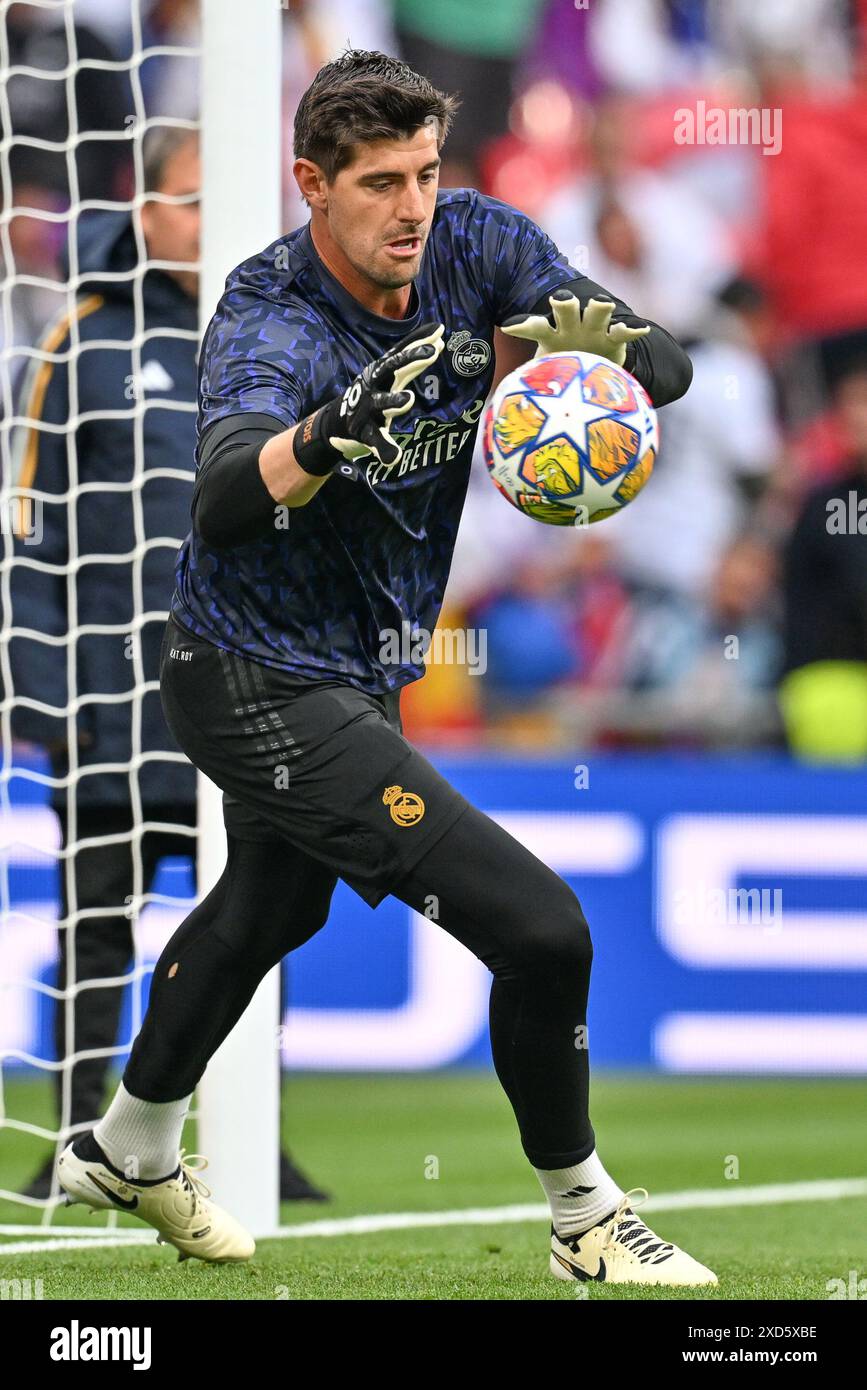 goalkeeper Thibaut Courtois (1) of Real Madrid pictured during warming ...