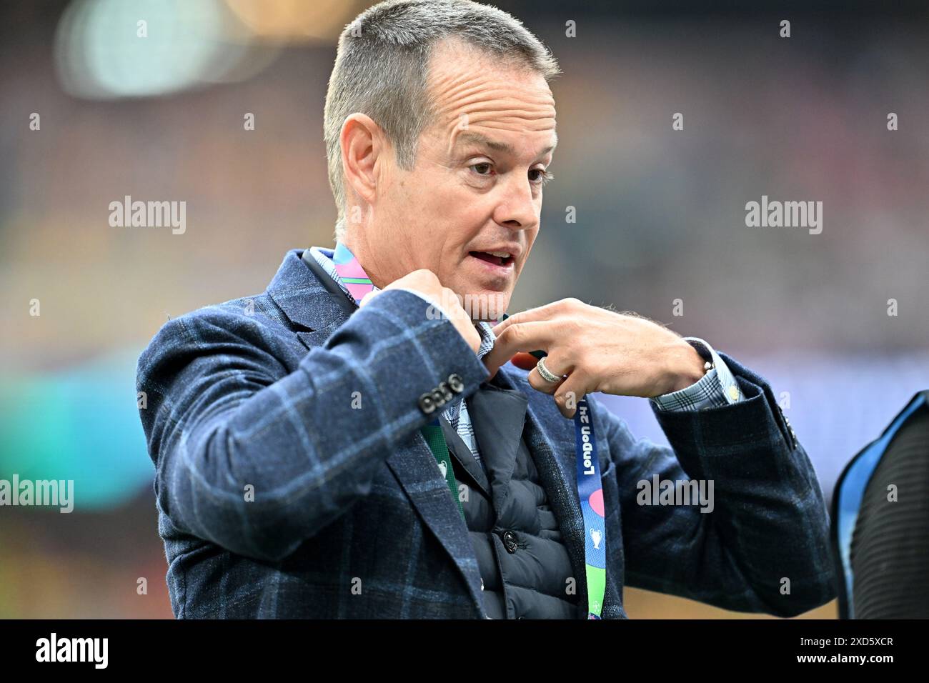 Belgian journalist and tv analyst Gilles De Bilde during a soccer game ...