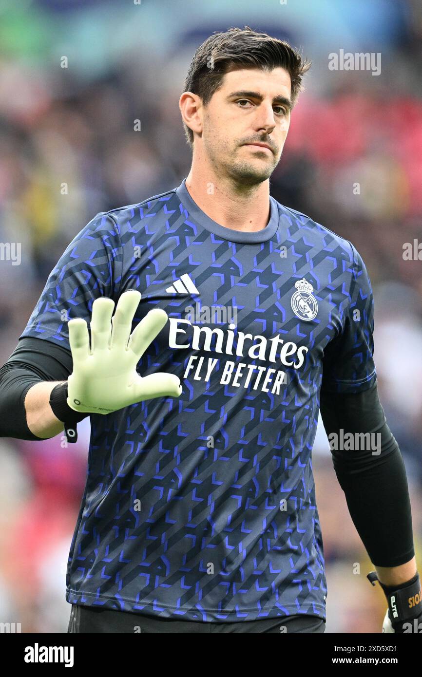 goalkeeper Thibaut Courtois (1) of Real Madrid pictured during warming ...